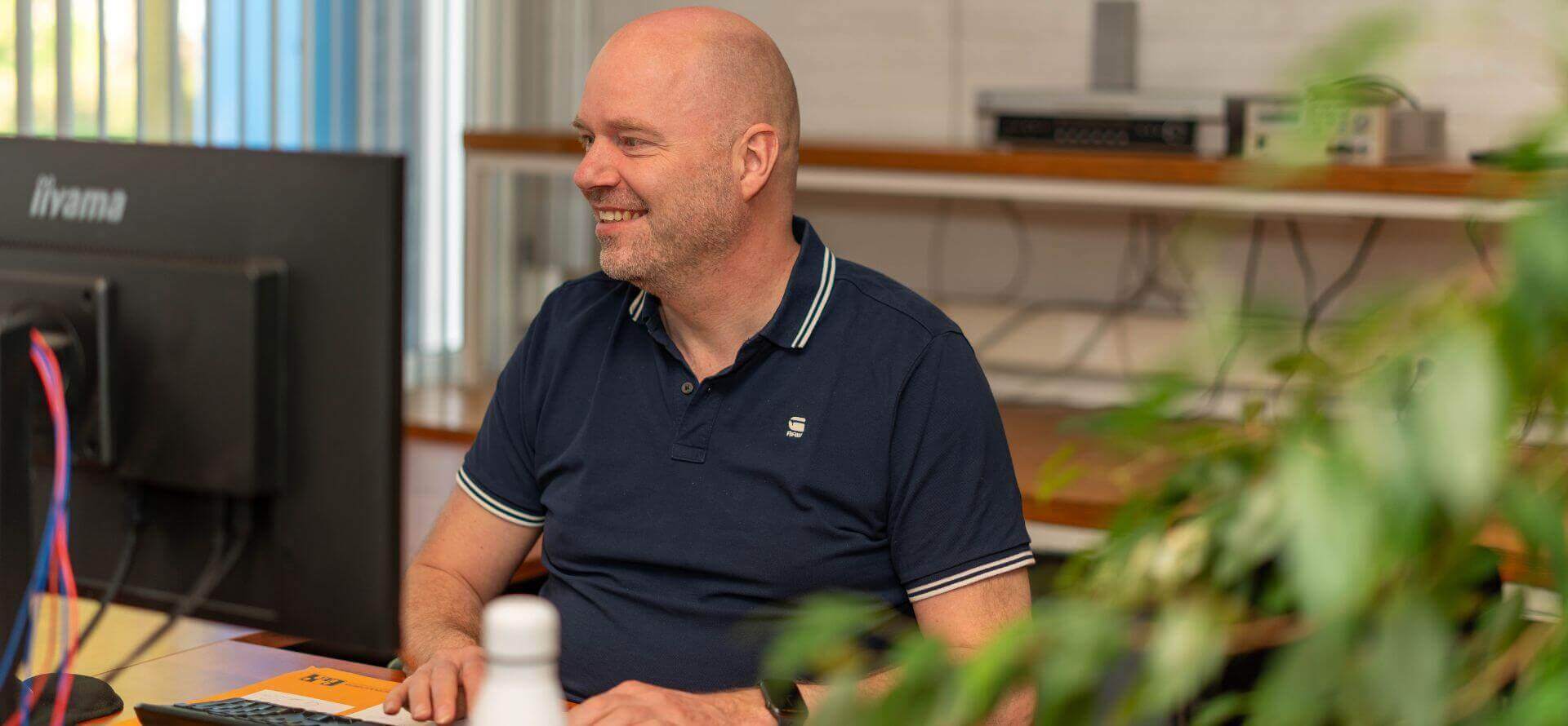 Solid Wall Pipe Scanners: Easy integratable quality control